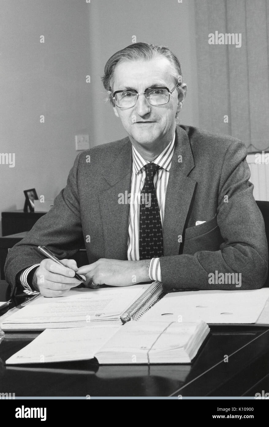 Alan John Beale at the Wellcome Trust in 1970 Stock Photo - Alamy
