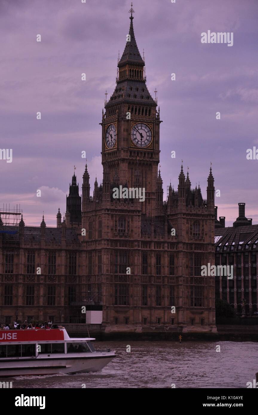 Big ben silent for four years hi-res stock photography and images - Alamy
