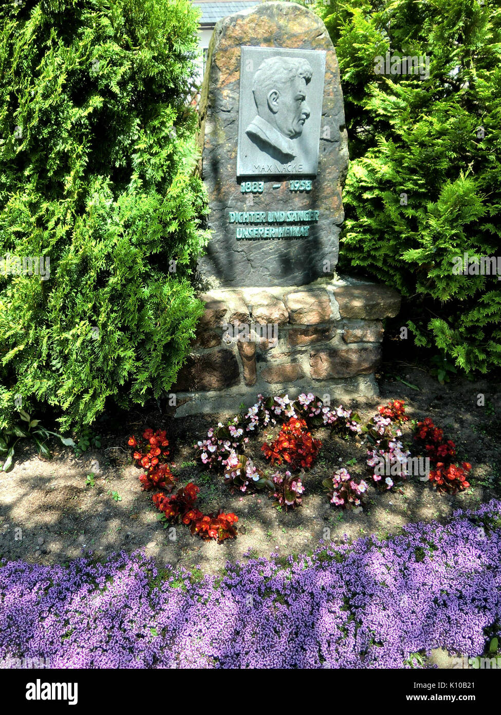 Altenberg Denkmal Max Nacke01 Stock Photo - Alamy