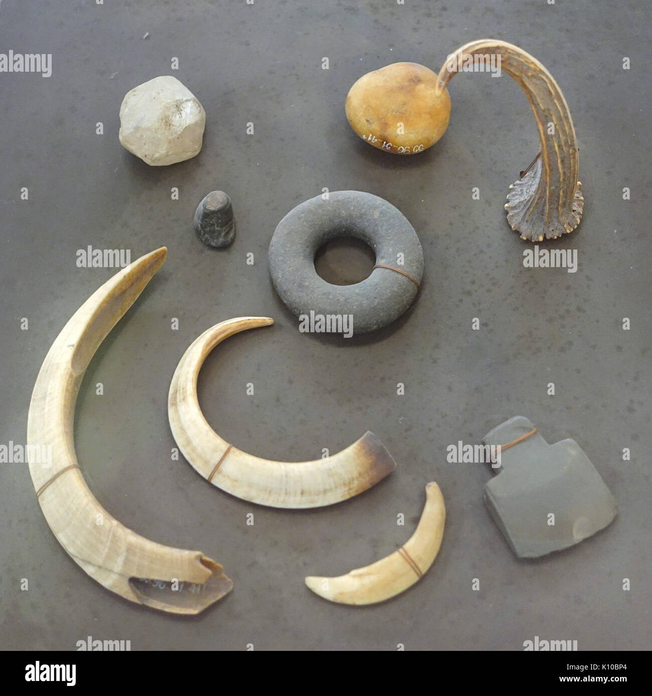 Muong traditional symbols hi-res stock photography and images - Alamy