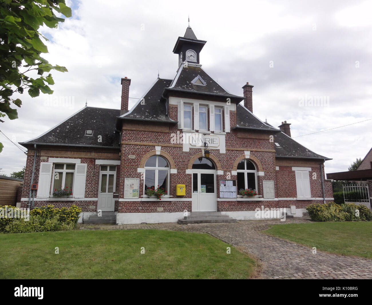 Annois hi-res stock photography and images - Alamy