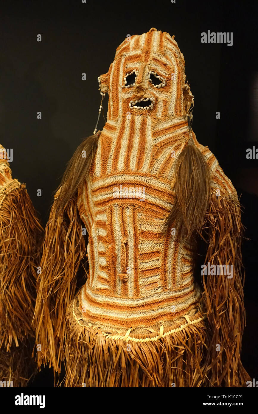 Ancestor mask, shells, fibers, feathers, pigment Asmat people ...