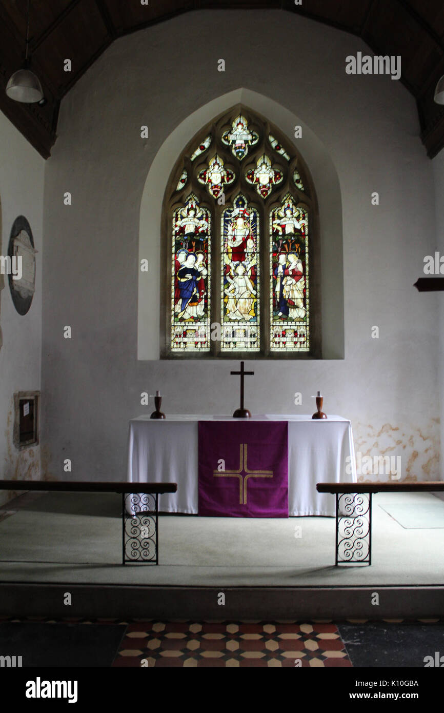 Altar at St Mary's Santon Downham Stock Photo - Alamy