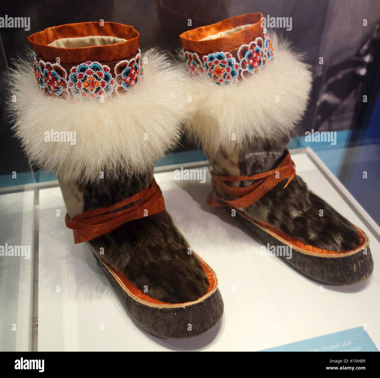 Alaskan boots, Inupiat, 1989, bearded seal, ringed seal, spotted seal ...
