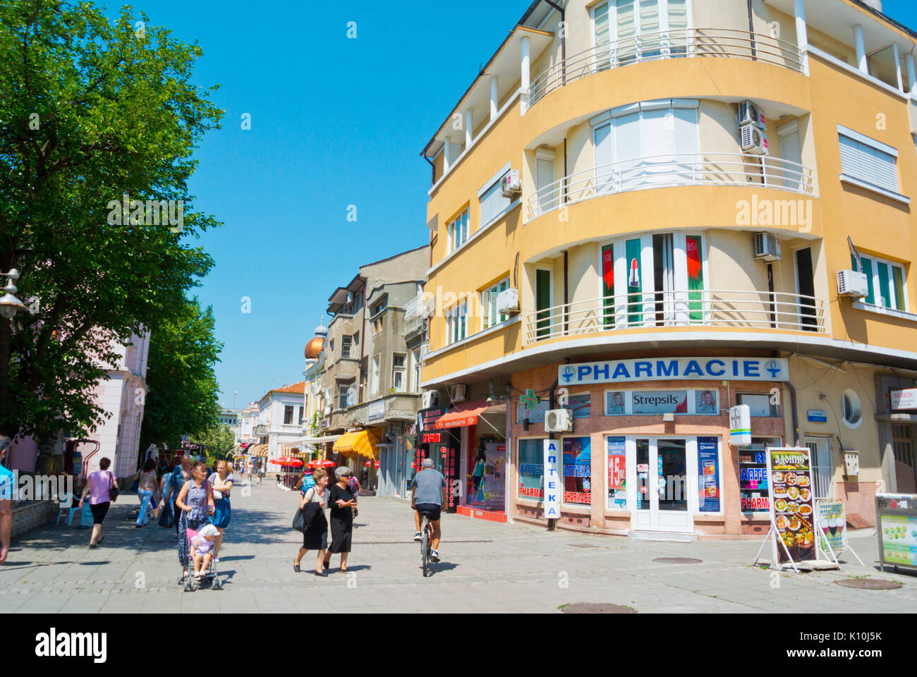 Aleko Bogoridi pedestrian street, Burgas, Bulgaria Stock Photo - Alamy
