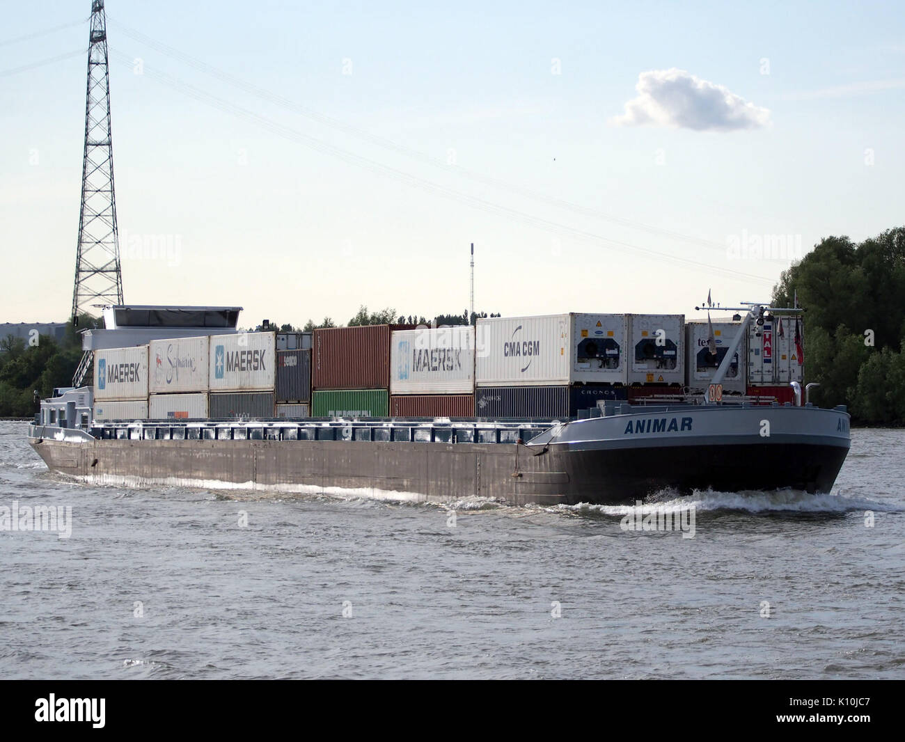 Animar ENI 02332008 op de Nieuwe Maas rivier, pic3 Stock Photo - Alamy
