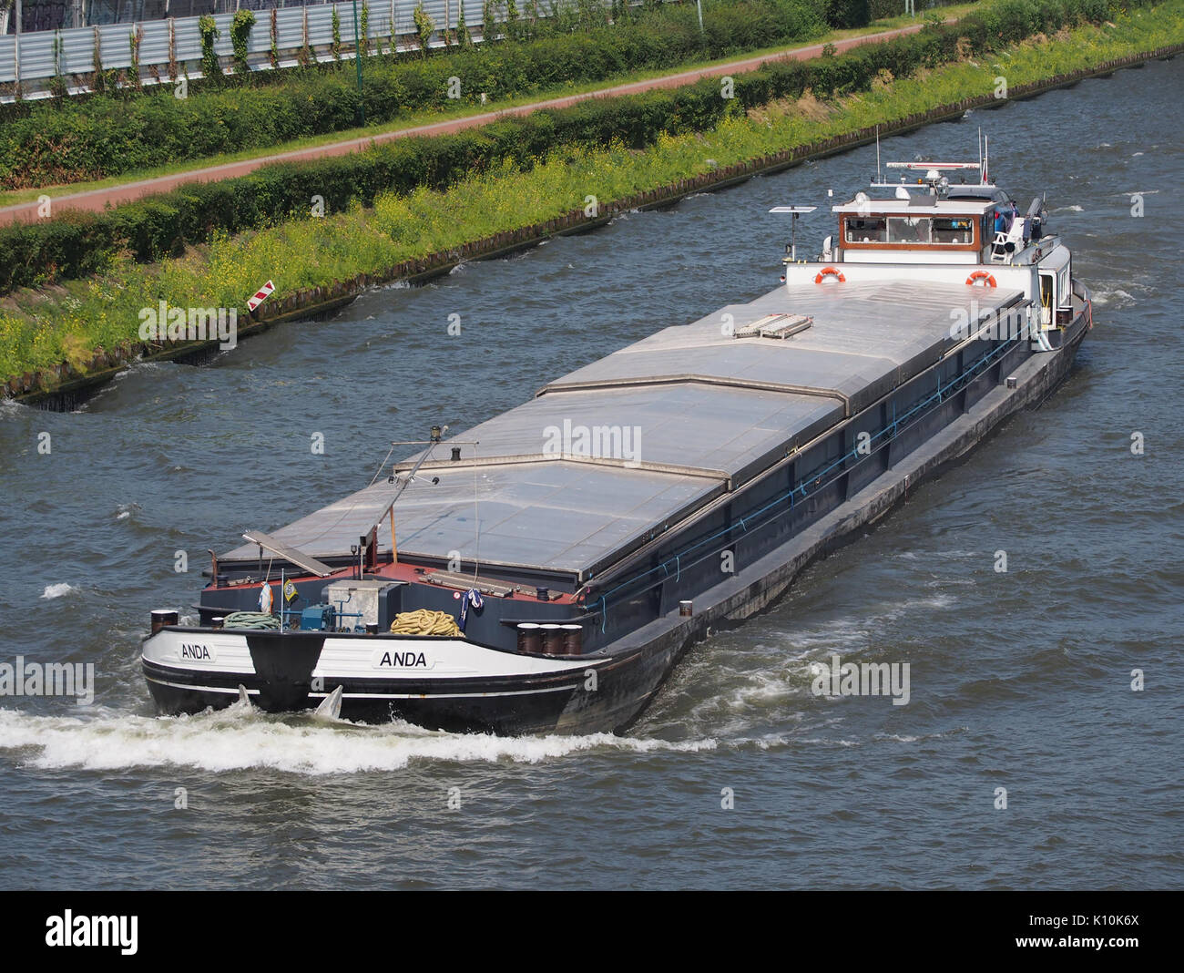 Anda (ship, 1959) ENI 02314589, Amsterdam Rijnkanaal pic3 Stock Photo ...