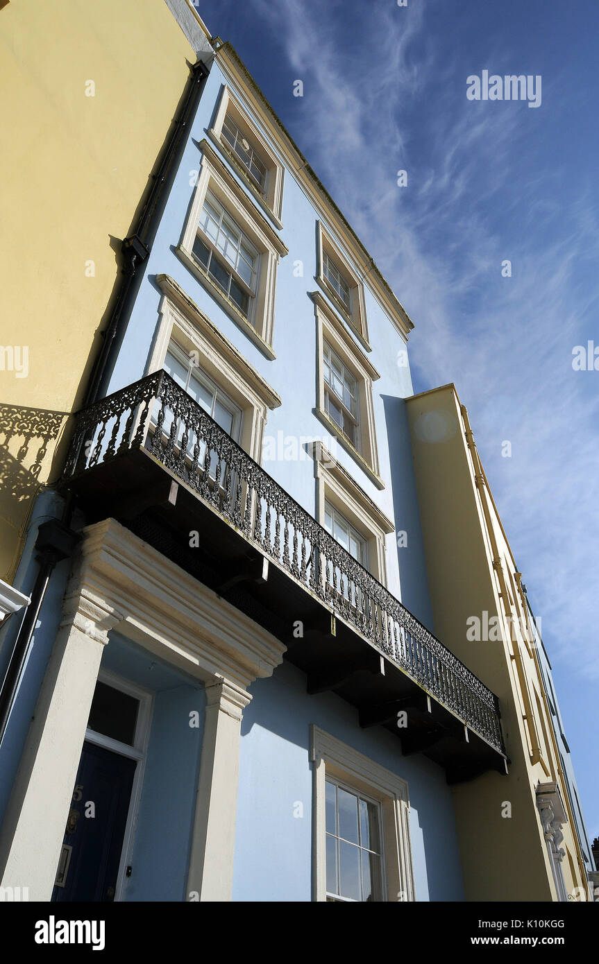 Tenby street scene hi-res stock photography and images - Alamy