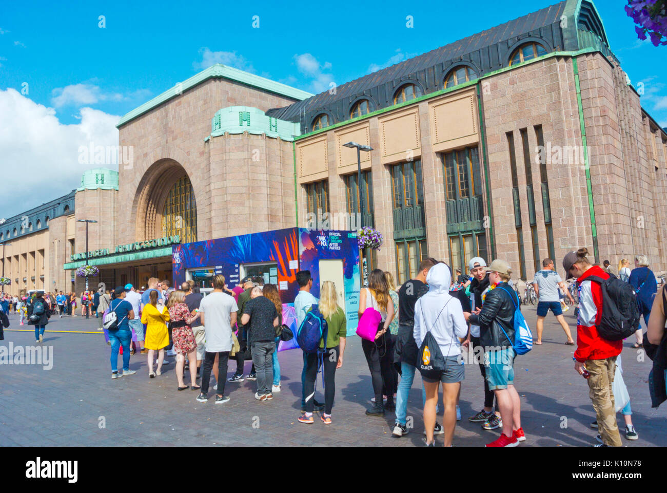 Queue finland hi-res stock photography and images - Alamy