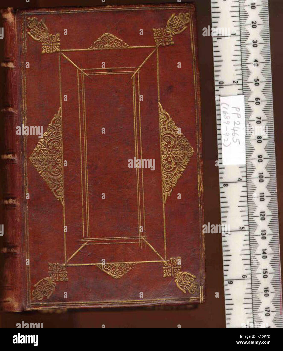Almanacks hi-res stock photography and images - Alamy