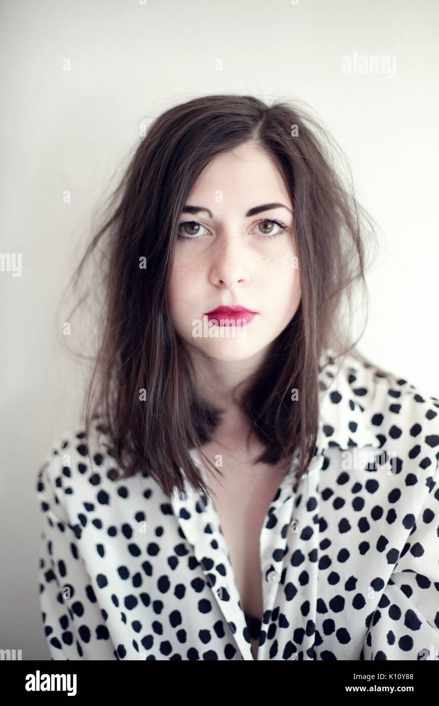 Unkempt eyebrows hi-res stock photography and images - Alamy