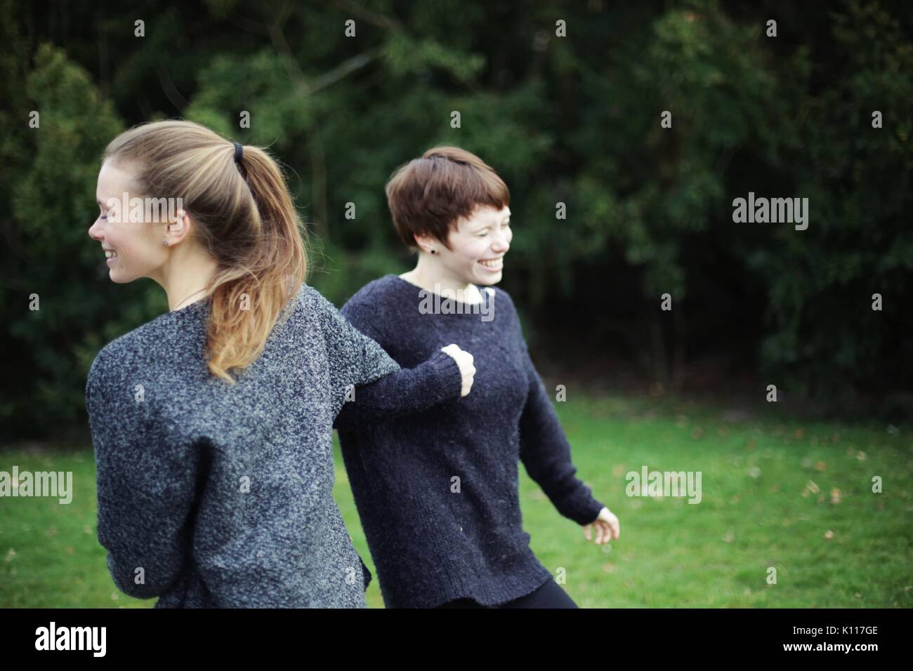 Friends With Arms Linked High Resolution Stock Photography and Images ...