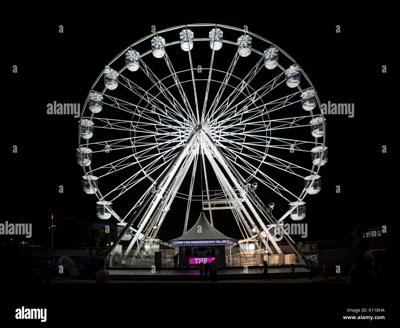 Bournemouth beach night uk hi-res stock photography and images - Alamy