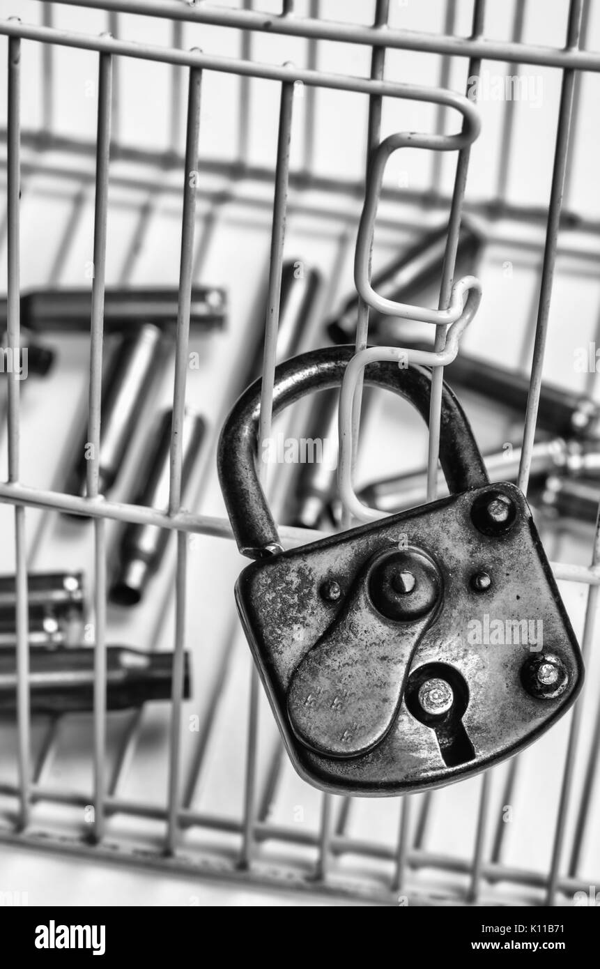 Shut gun Black and White Stock Photos & Images - Alamy