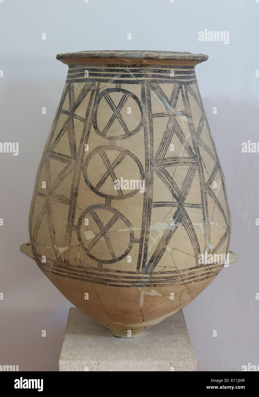 Middle bronze age hi-res stock photography and images - Alamy