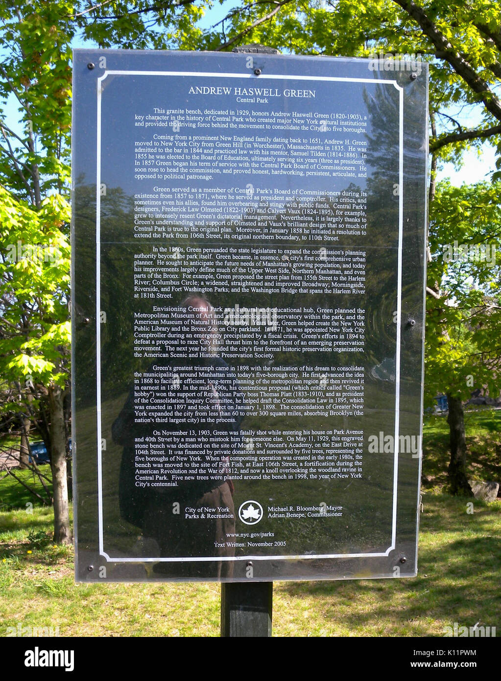 Andrew H Green bench sign jeh Stock Photo - Alamy