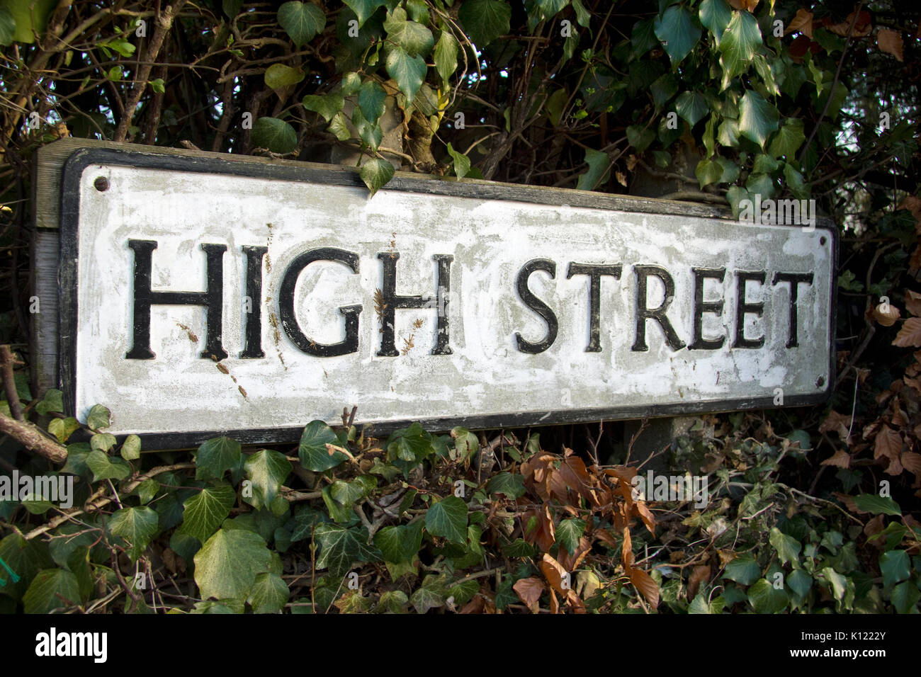 High street road sign hi-res stock photography and images - Alamy