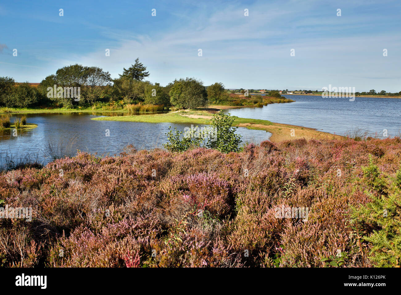 Scaling dam hi-res stock photography and images - Alamy