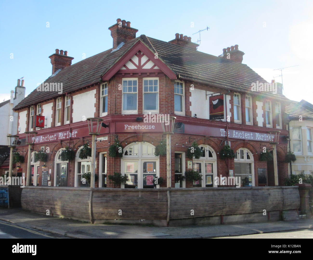 Ancient Mariner pub, Rutland Road, Hove (November 2015 Stock Photo - Alamy