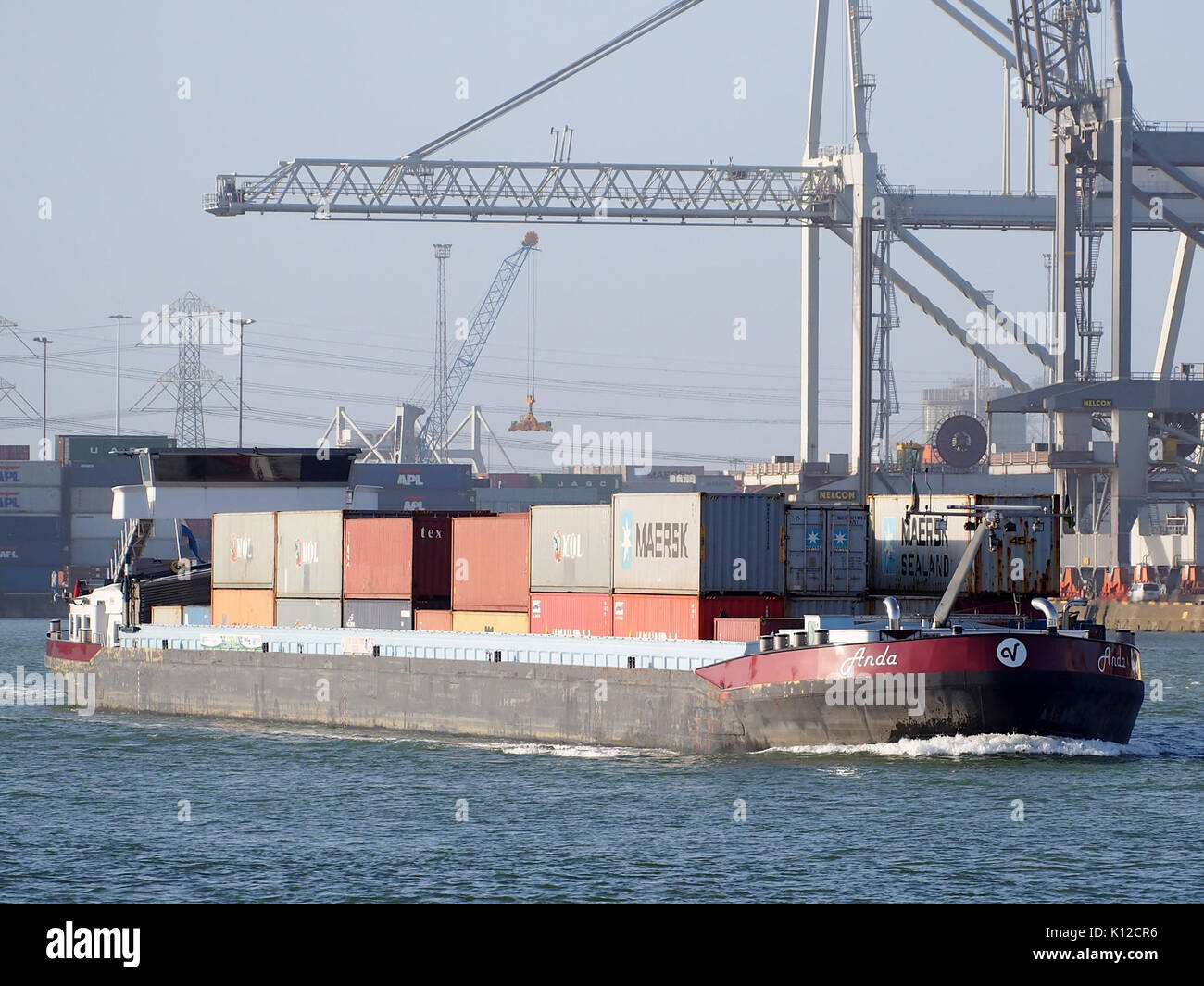 Anda ship hi-res stock photography and images - Alamy