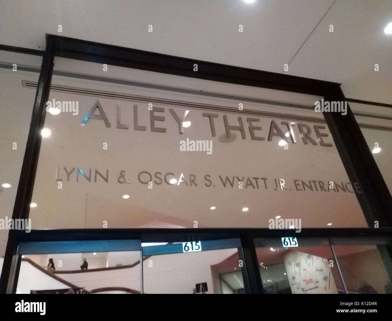 Alley theatre stage hi-res stock photography and images - Alamy