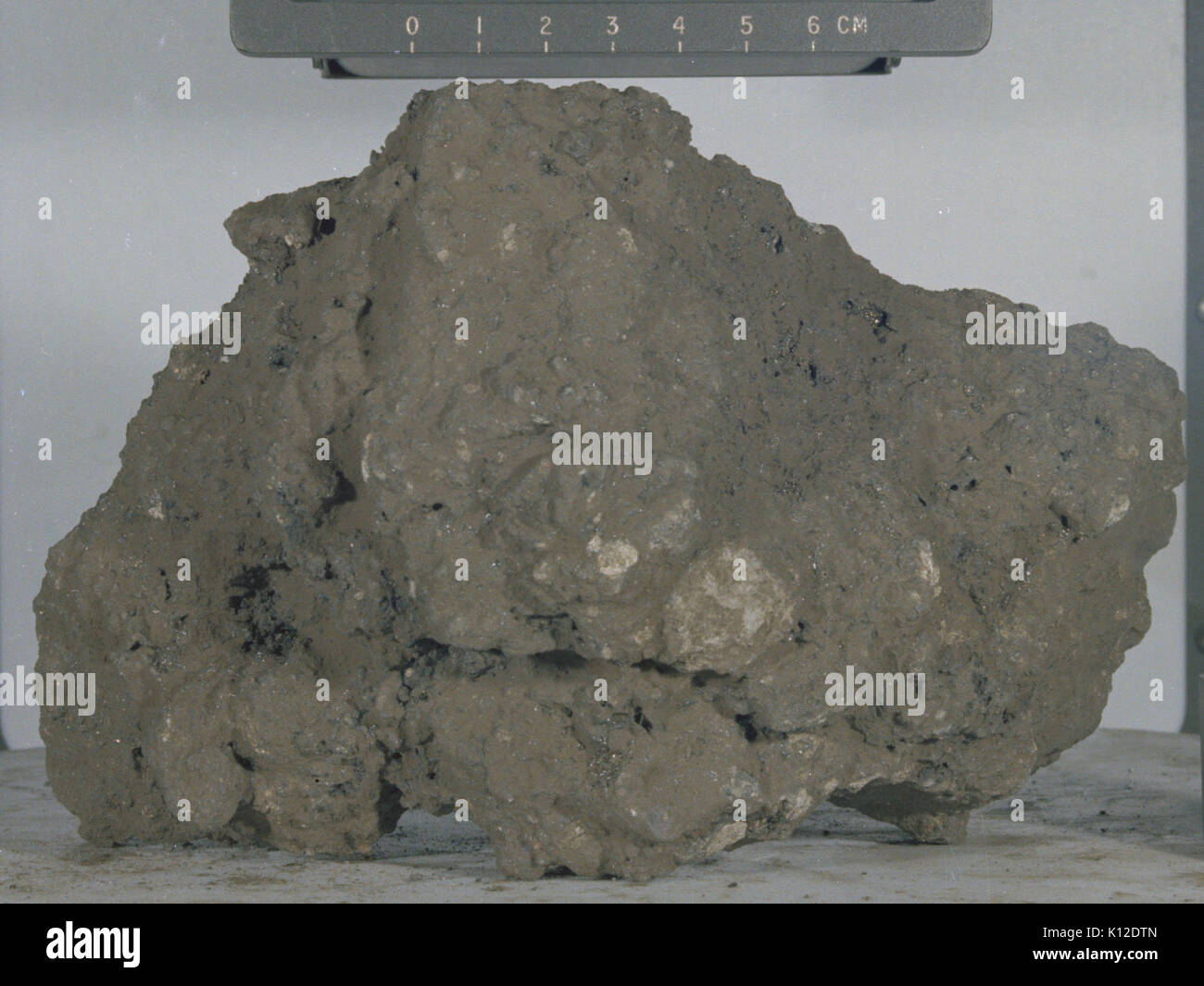 Apollo 15 sample 15498 S71 44194 Stock Photo - Alamy