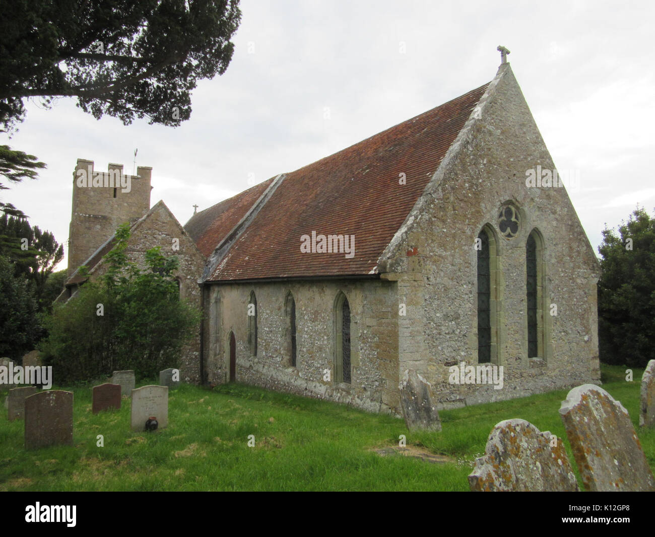 All saints church calbourne hi-res stock photography and images - Alamy