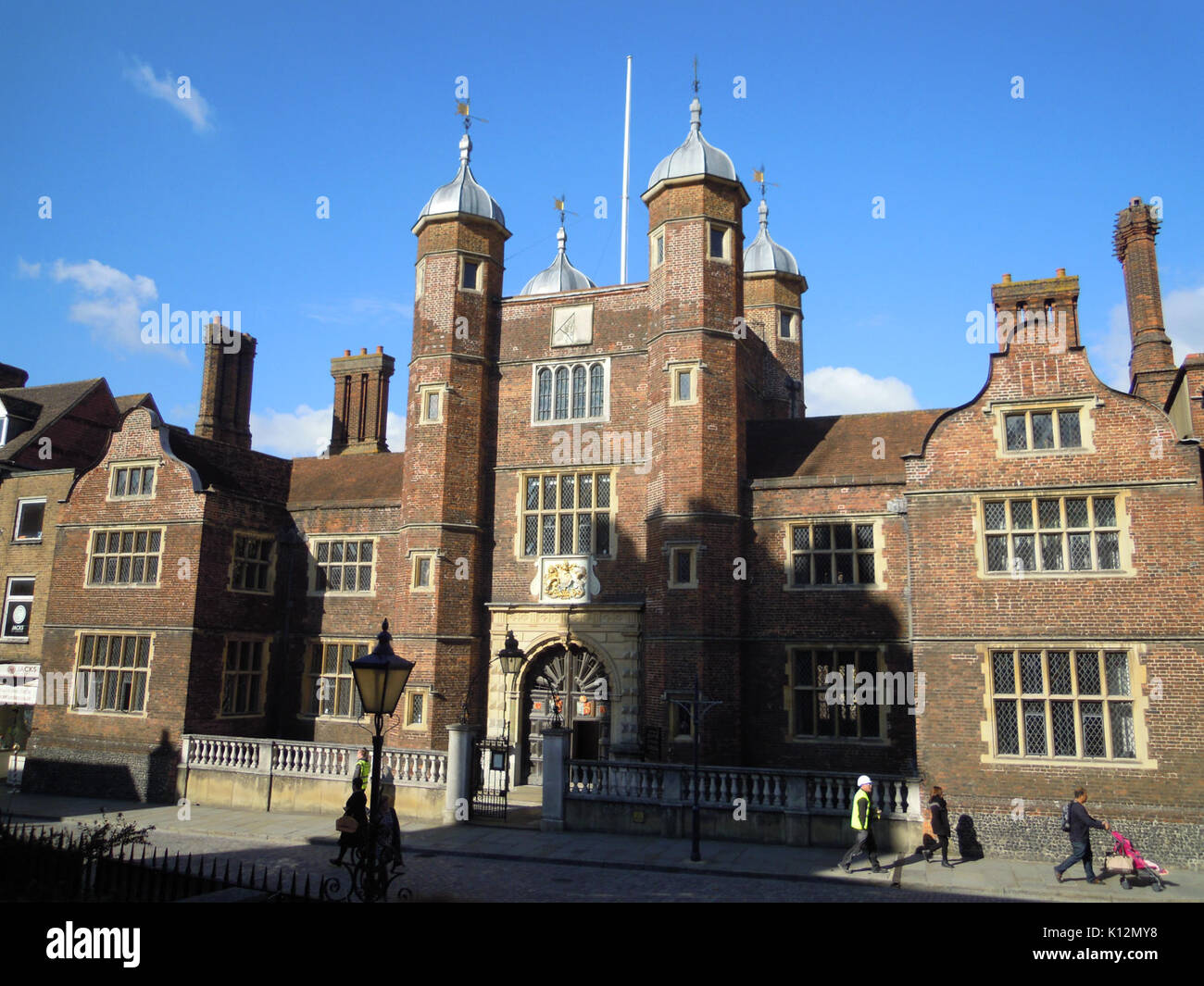 Abbot’s hospital guildford hi-res stock photography and images - Alamy