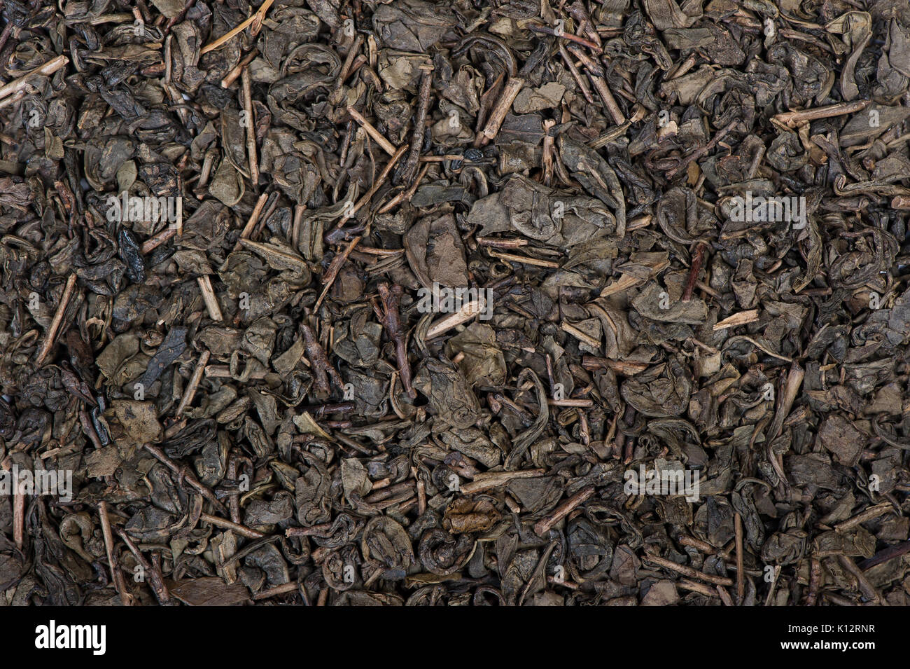 Dried tea leaves close up texture Stock Photo - Alamy