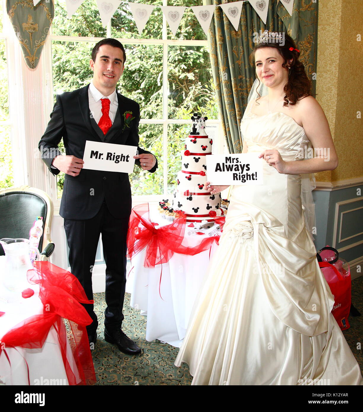 Wedding photographs, couples getting married and celebrating with their ...
