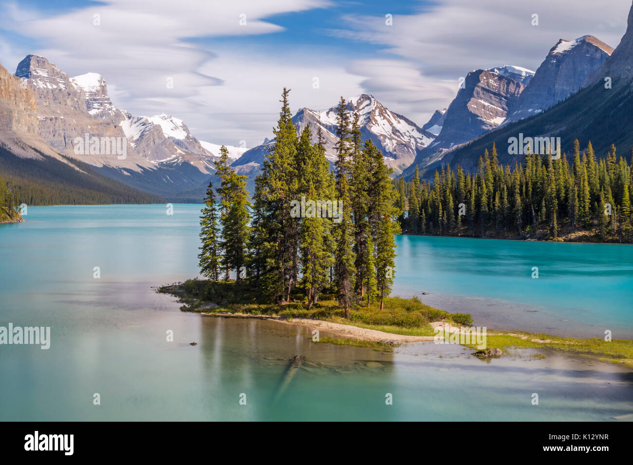 Famous and iconic, Spirit Island in all her glory Stock Photo - Alamy