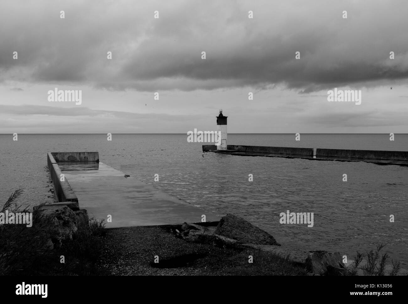 Black and White Lighthouse Stock Photo - Alamy
