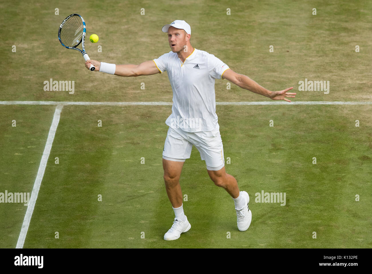 Tennis doubles wimbledon hi-res stock photography and images - Alamy