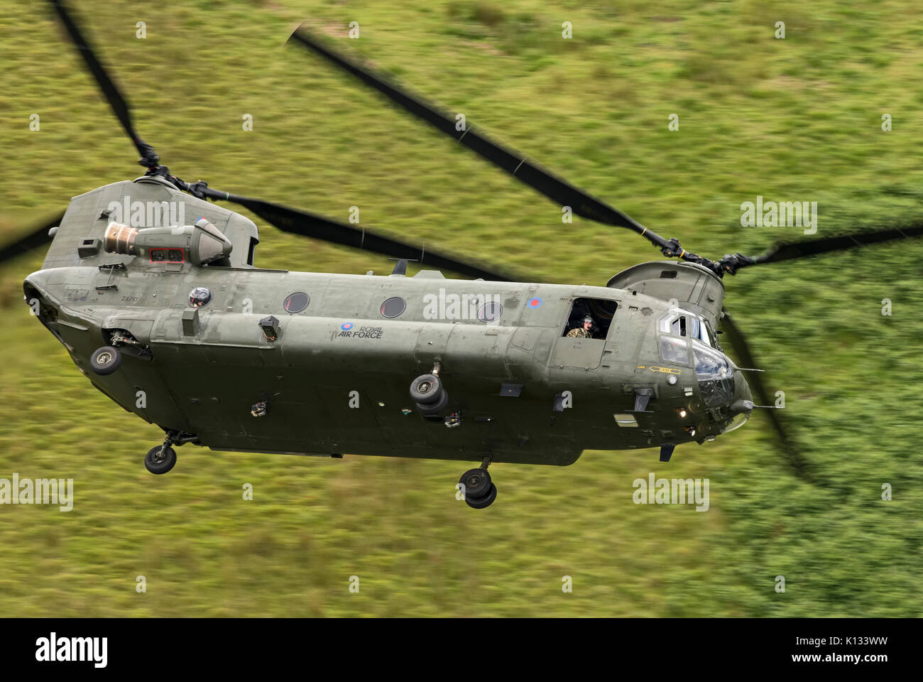 Chinook mach loop hi-res stock photography and images - Alamy