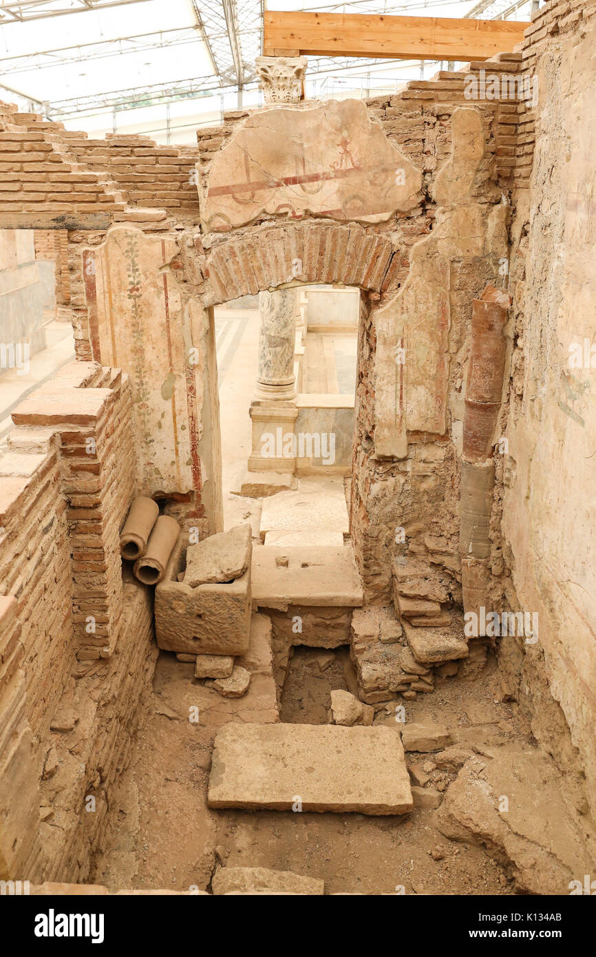 Terrace Houses in Ephesus Ancient City, Izmir, Turkey Stock Photo - Alamy