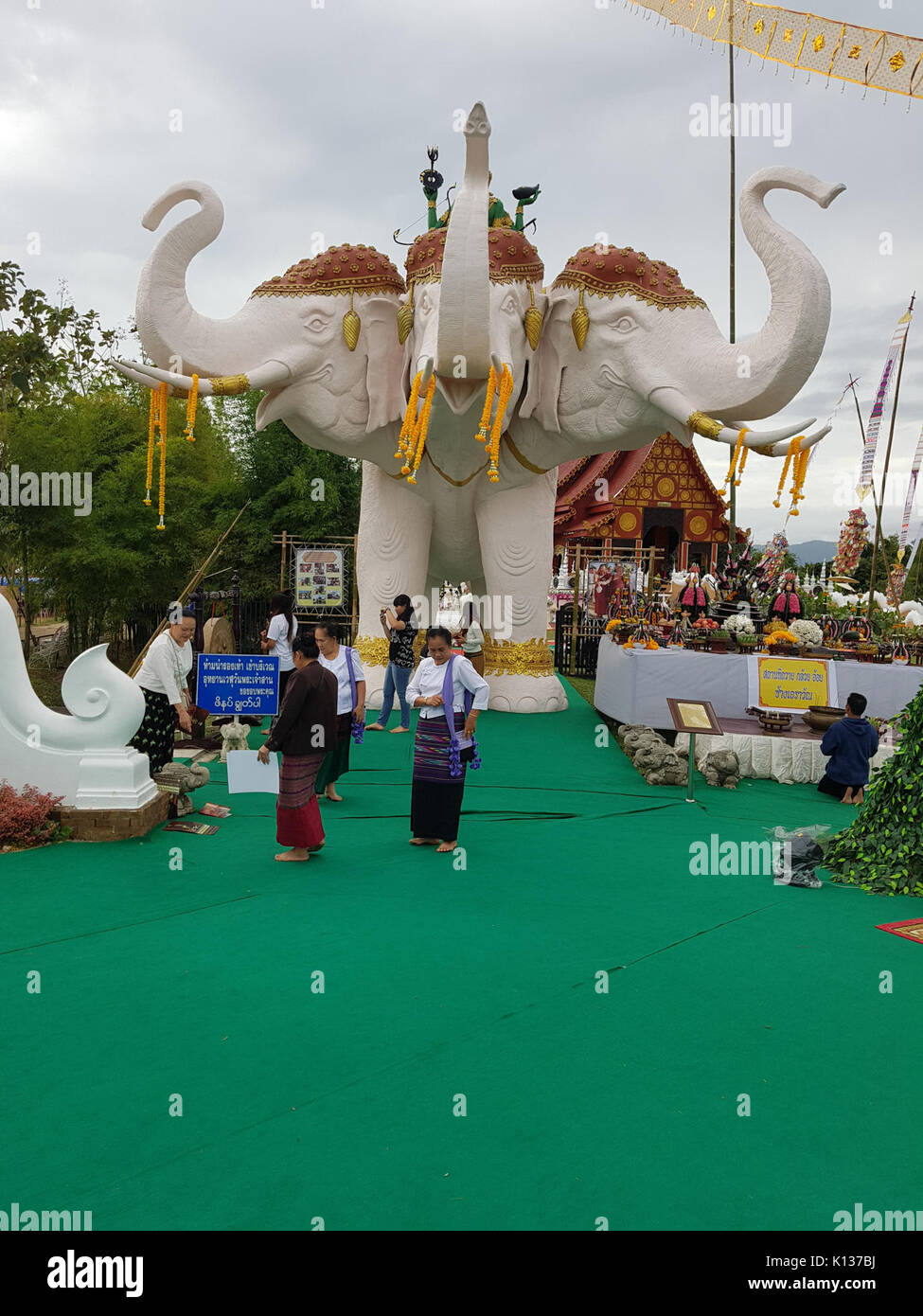 Airavata hi-res stock photography and images - Alamy