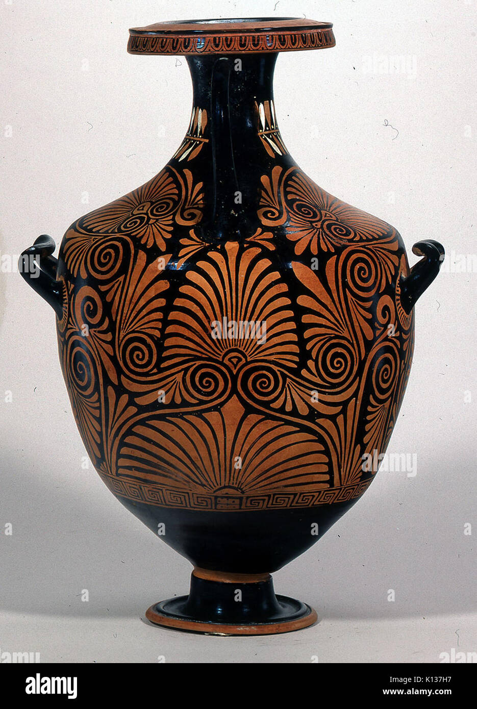 Apulian red figure hi-res stock photography and images - Alamy