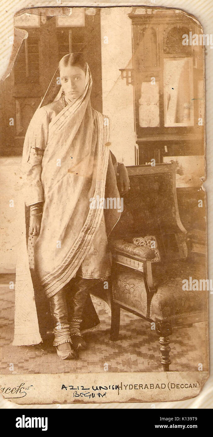 Azizunisa Begum Aziz Bagh, Hyderabad, Deccan Stock Photo - Alamy