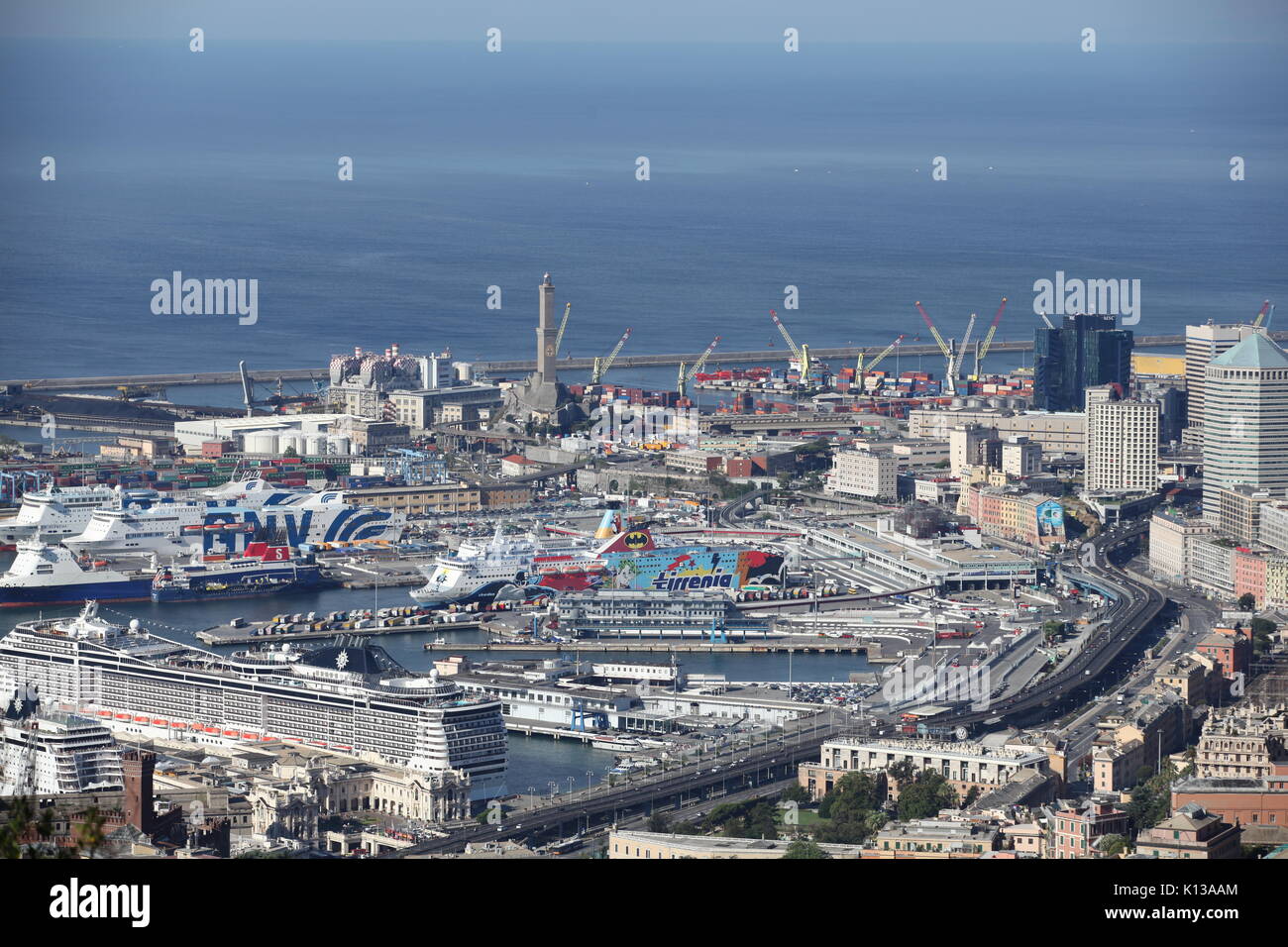 GENOVA/ITALY - 12 AUGUST 2017: panorama of the town Stock Photo - Alamy