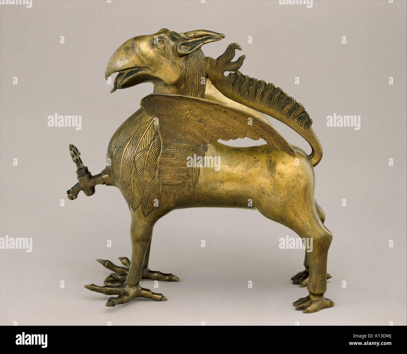 Aquamanile in the Form of a Griffin MET DT3581 Stock Photo - Alamy Aquamanile in the Form of a Griffin MET DT3581 Stock Photo - Alamy