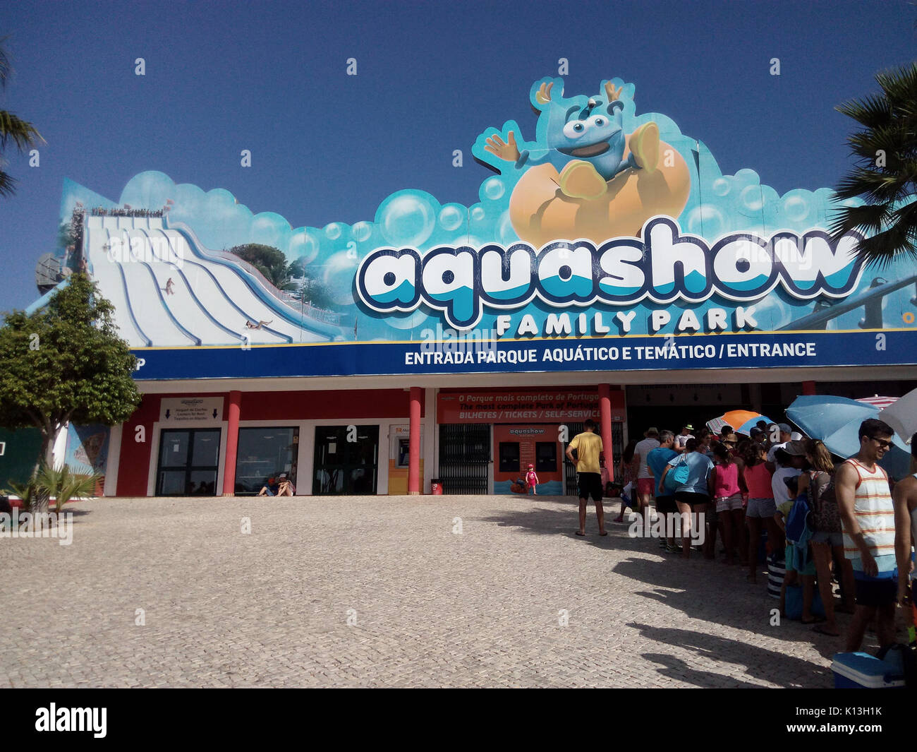 Aquatic water show hi-res stock photography and images - Alamy