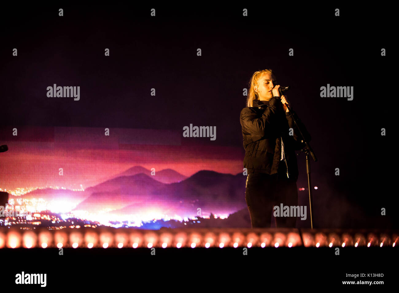 Dan rothman and hannah reid hi-res stock photography and images - Alamy