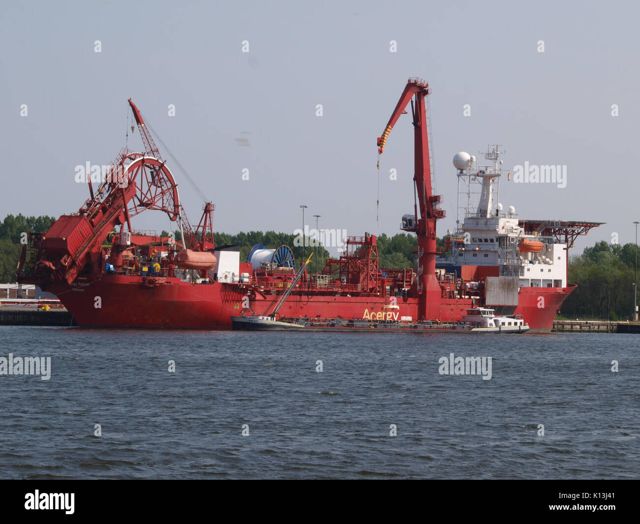 Acergy falcon hi-res stock photography and images - Alamy