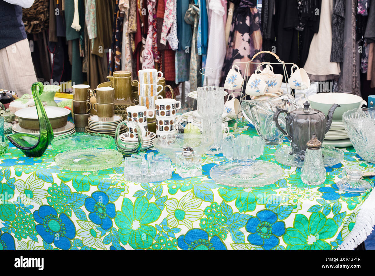 Vintage kitchen items hi-res stock photography and images - Alamy