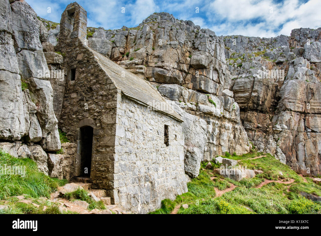 St Govan's Chapel, near Castlemarton, Pembrokeshire, Wales Stock Photo ...