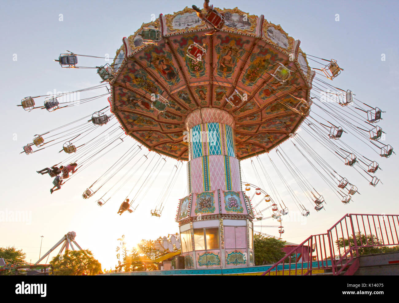 Fast carousel hi-res stock photography and images - Alamy