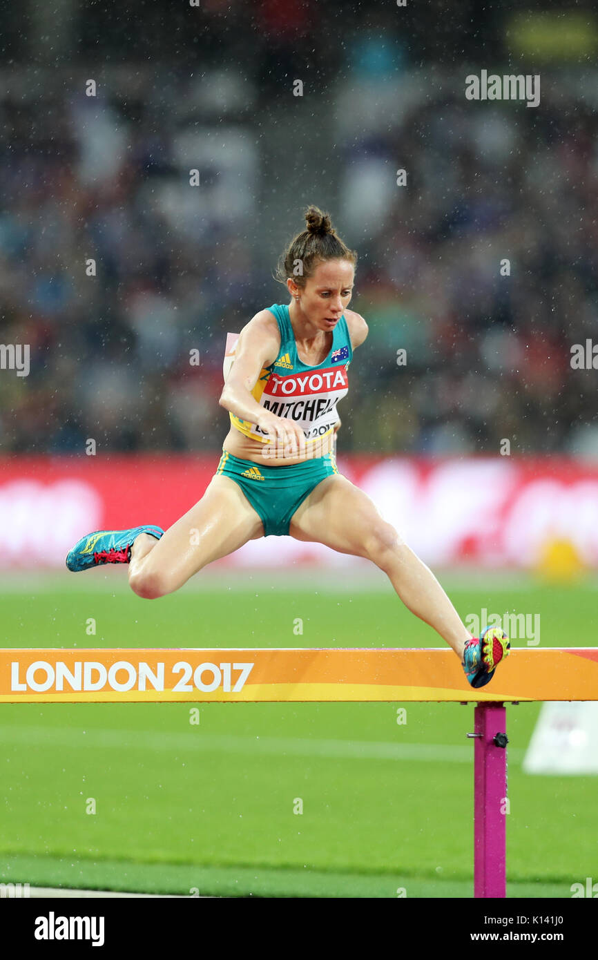 Victoria MITCHELL (Australia) competing in the Women's 3000m ...