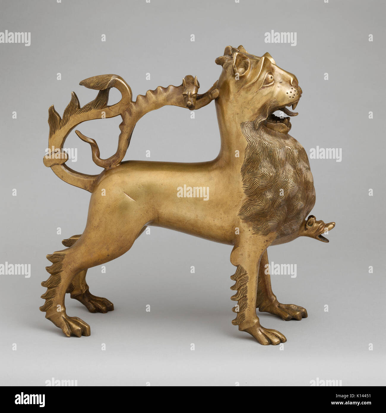 Lion lion aquamanile hi-res stock photography and images - Alamy