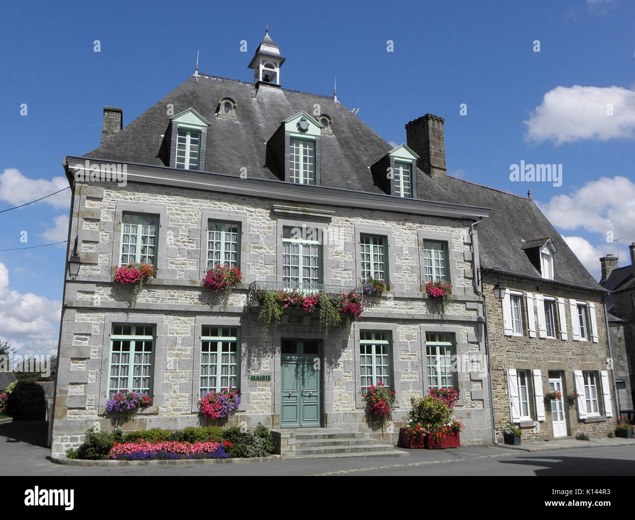 Antrain (35) Mairie 01 Stock Photo - Alamy
