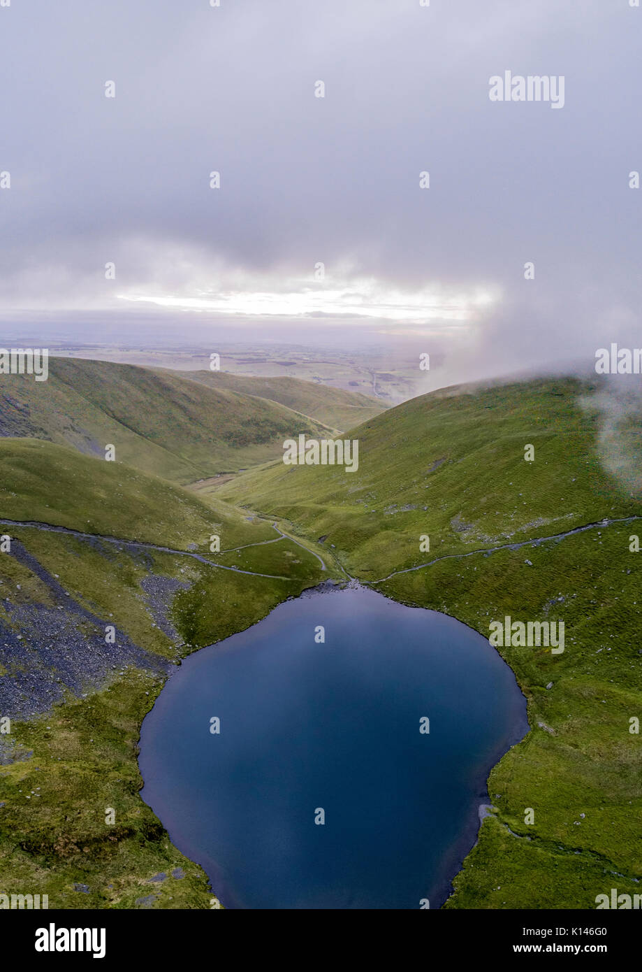 Scales tarn and sharp edge hi-res stock photography and images - Alamy